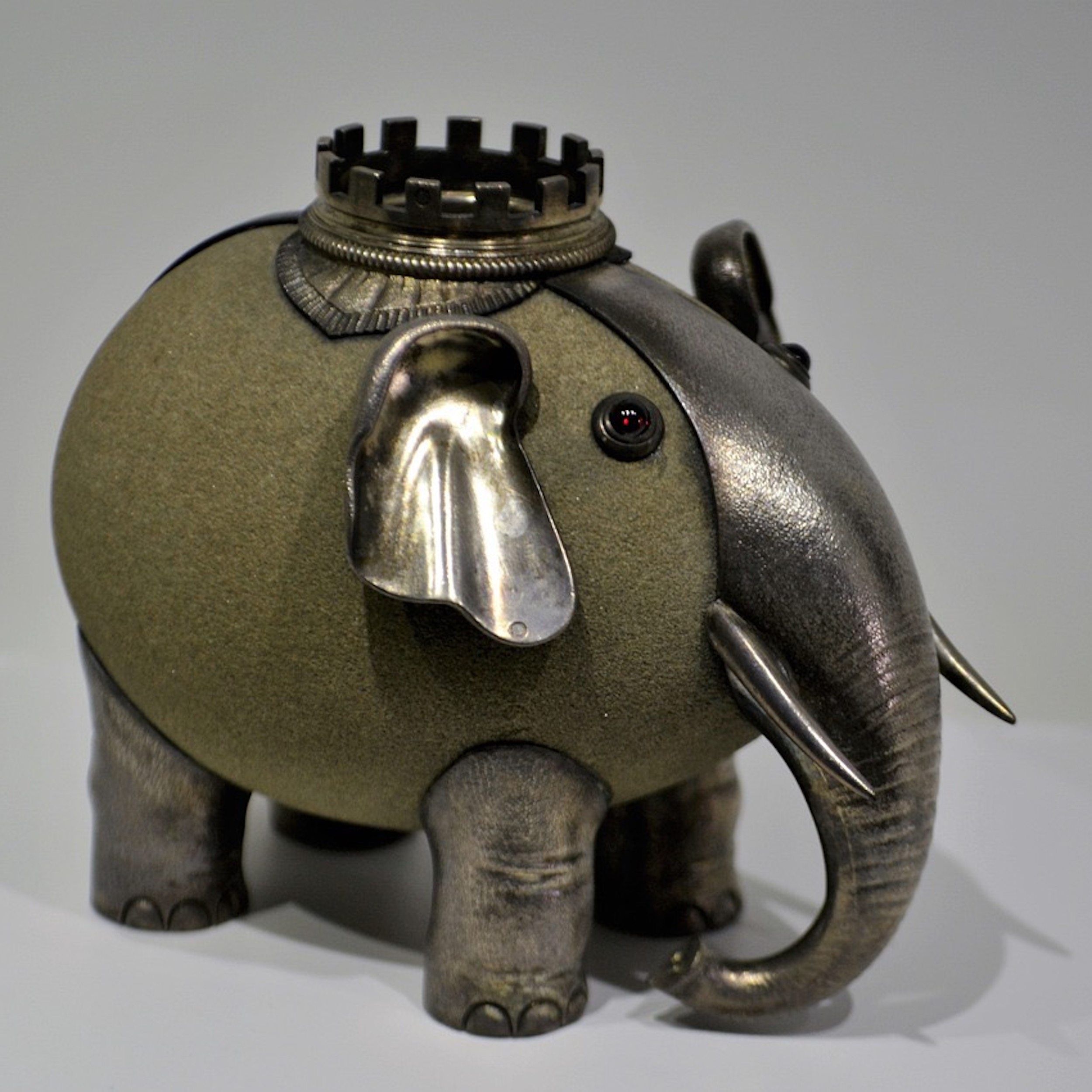 GSE393 Mammoth Move - MyMac.com